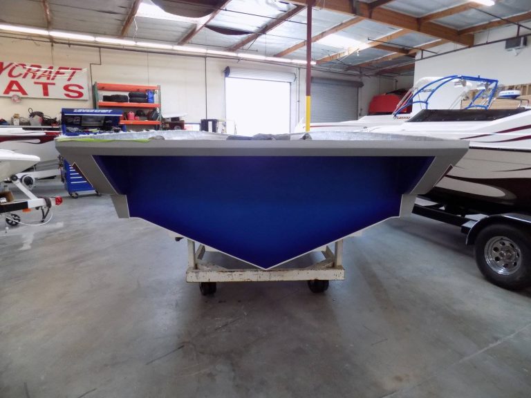 Lavey Craft Performance Custom Boats | Boats Unlimited