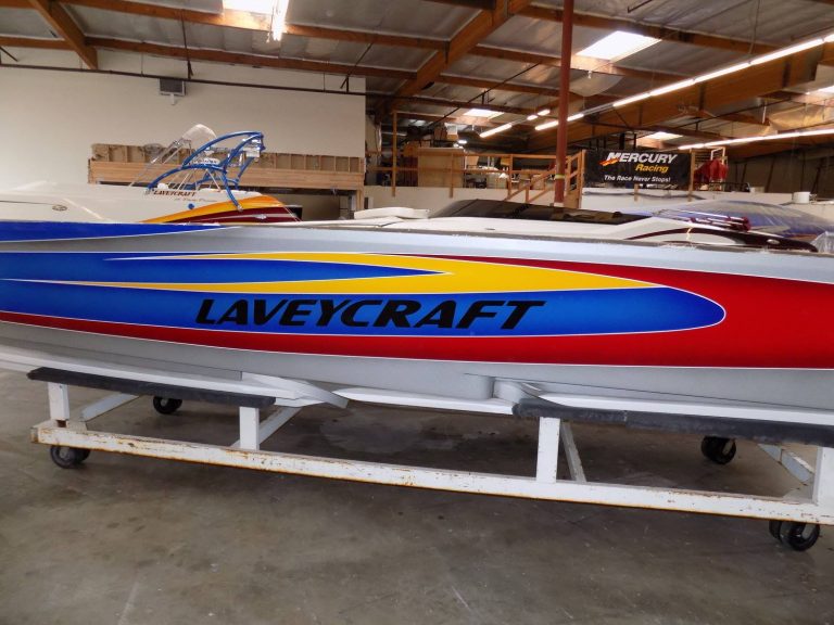 Lavey Craft Performance Custom Boats | Boats Unlimited